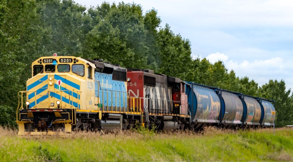 Battle River Railway Co-op locomotive – Each For All